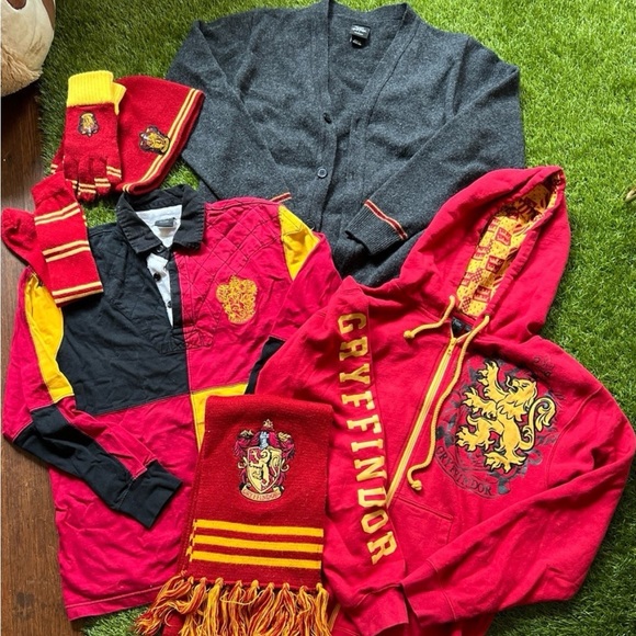 Warner Bros. | Jackets & Coats | Harry Potter Gryffindor Apparel Bundle ...